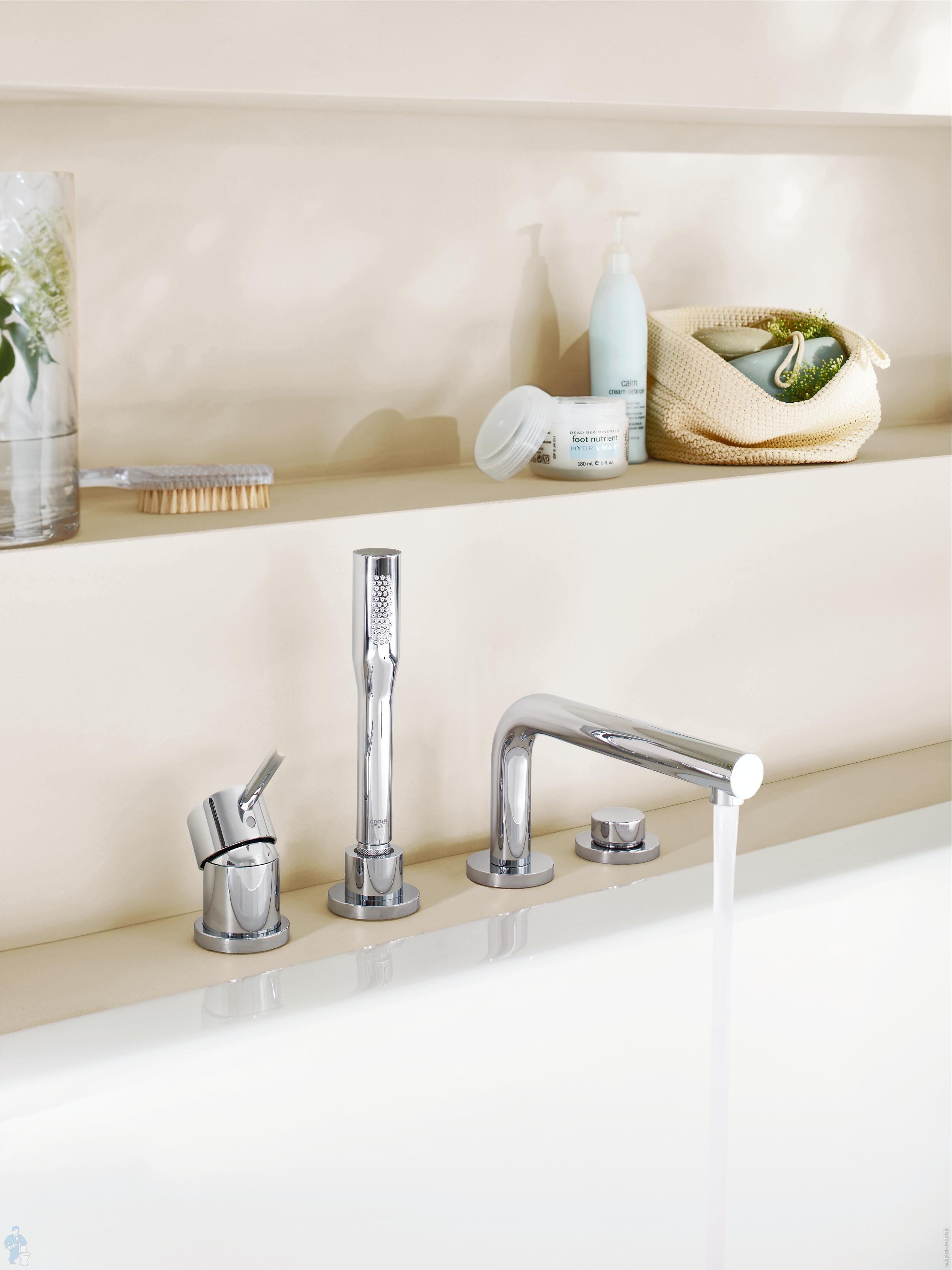 Смеситель Grohe Essence 19578001 для ванны на 4 отверстия ...
